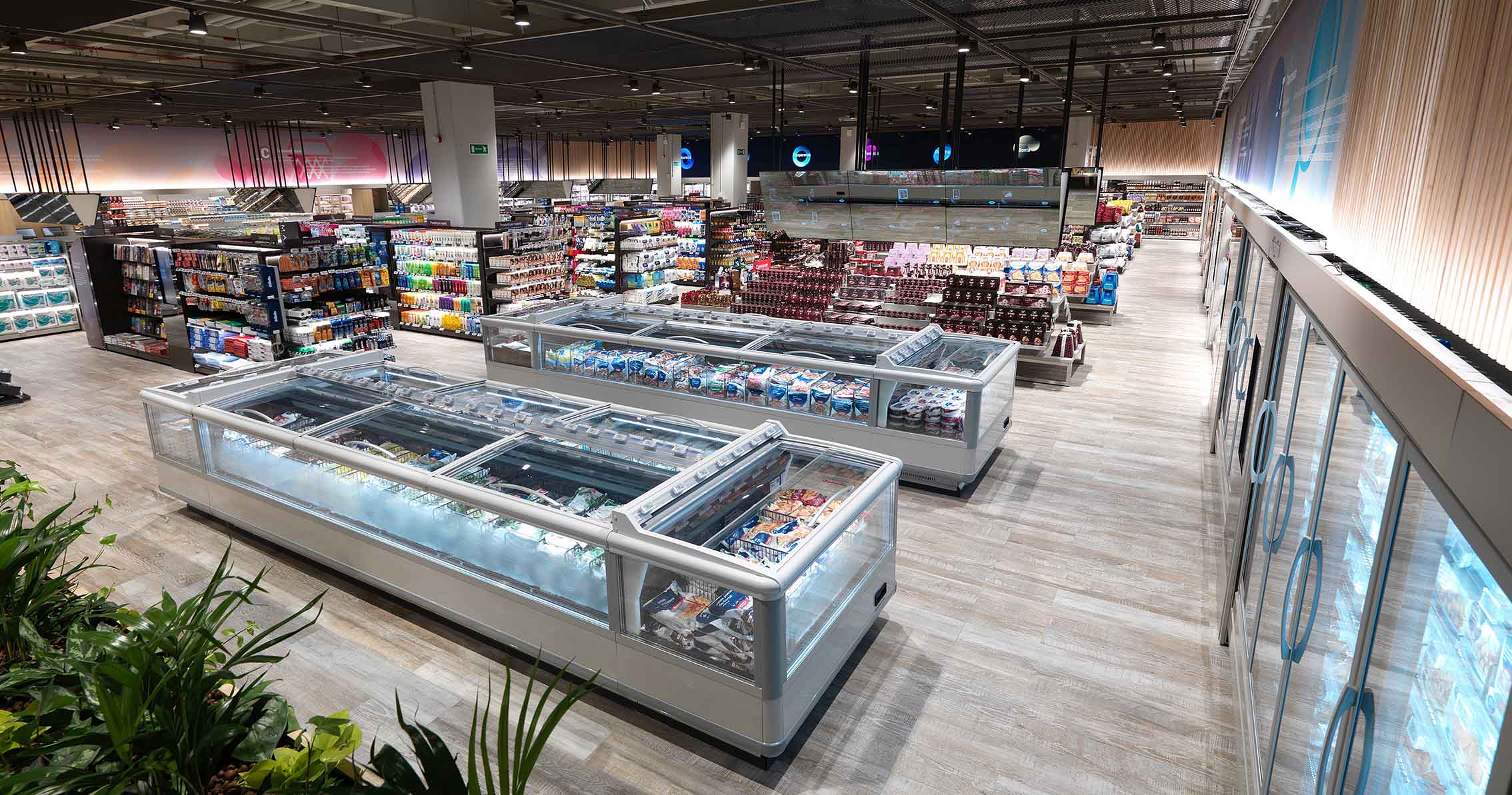 Bicocca Village Coop: Arneg cools again the Supermarket of the Future - Arneg